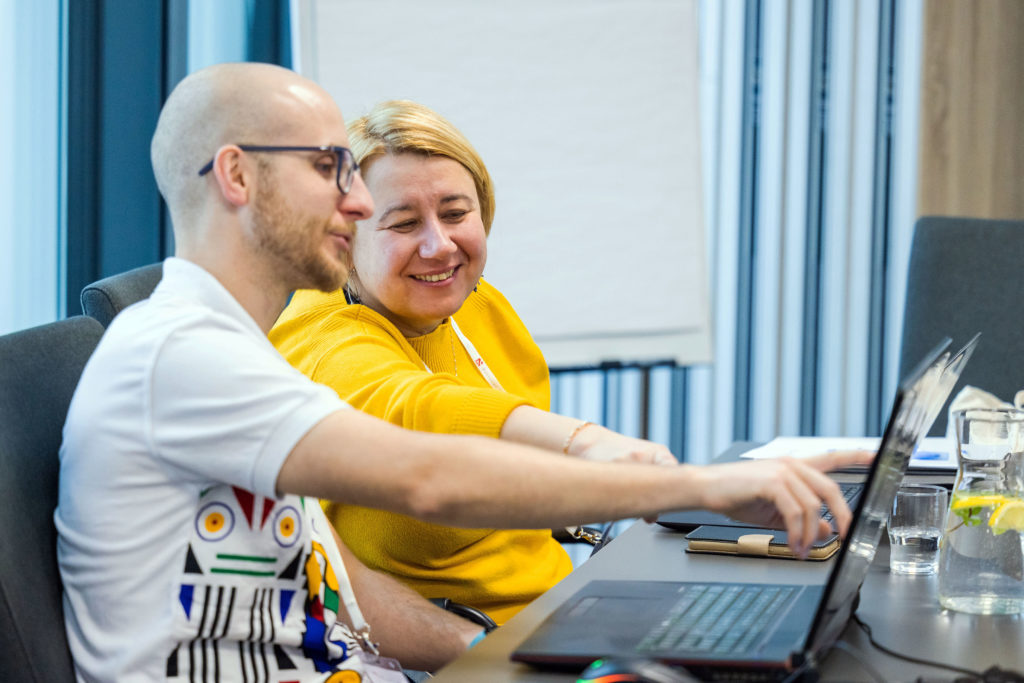 Alien rule: Unveiling the mechanisms used by invasive ants to adapt to ...